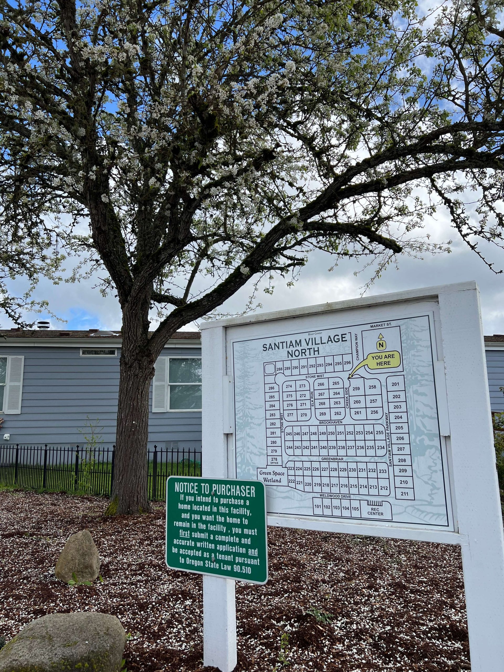 Santiam Village Photo Gallery, Lebanon Oregon